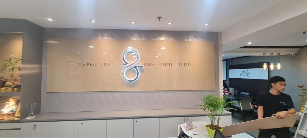 Lighting the Way: Designing 3D Boxup Signage to Shine in Indoor and ...