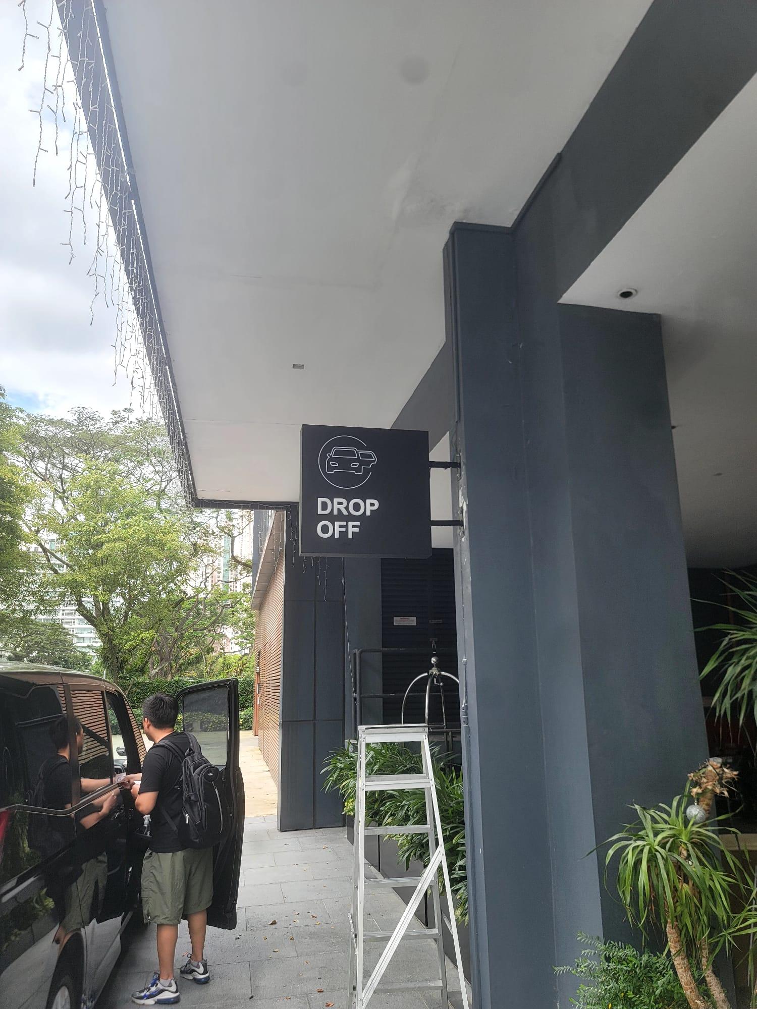 Singapore Shop Makeover Magic with System Signage: Say Goodbye to old ...